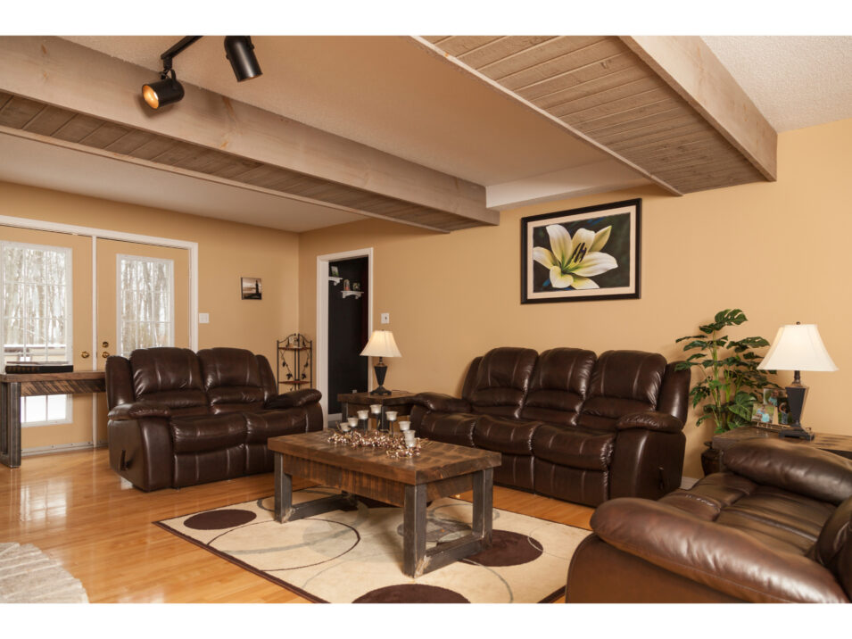TL Design Living Room Collection - Millbank Family Furniture Millbank ...
